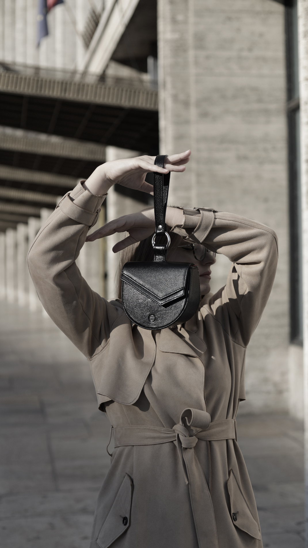 GEANTA PENDUL | Romanian Design Week