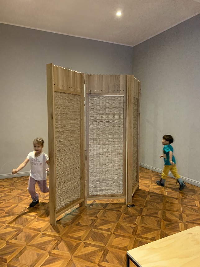 Weave Screen | Romanian Design Week